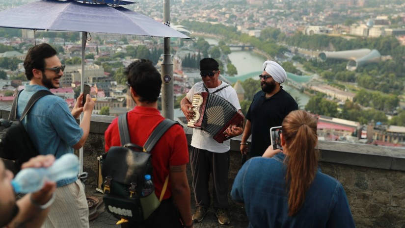 Tourist Visits to Georgia Increase by 8% in 9M25